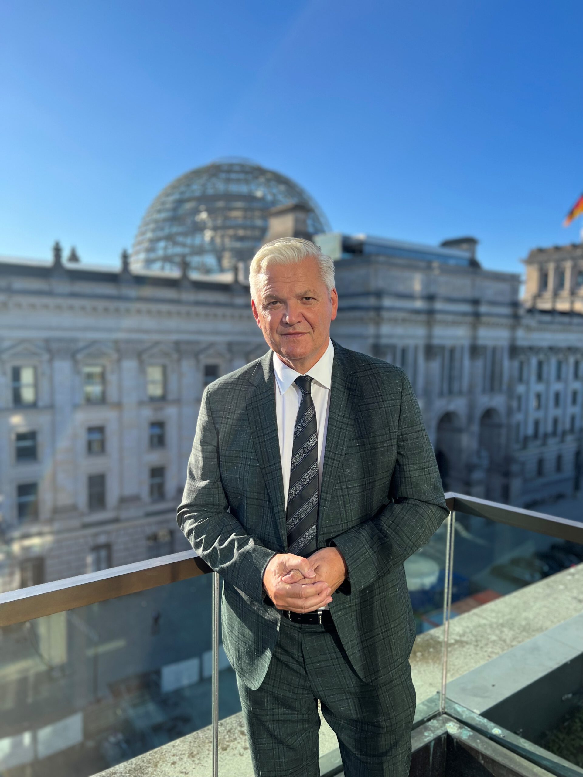 Hubert Hüppe MdB im Interview mit Annette Bruhns von Table Media Berlin ...